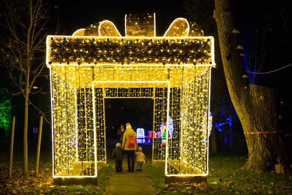 Akkora sikere volt, hogy újabb fénypark nyílik: a Lumina Christmas Park ...